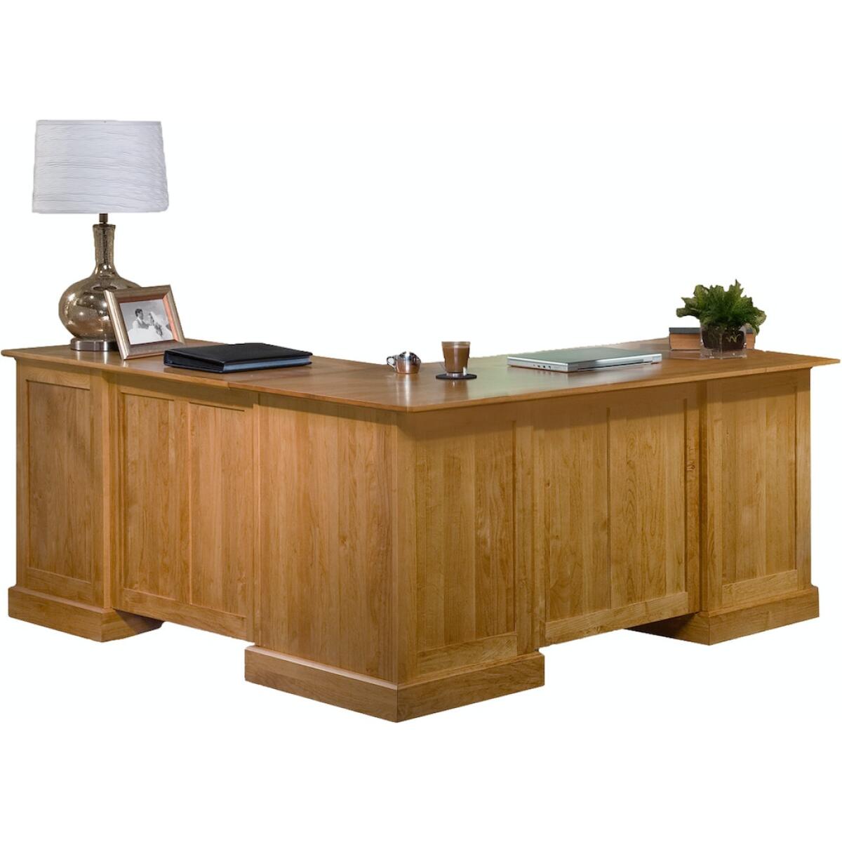 6550 Executive Desk – BILTRITE - Greenfield - Metro Milwaukee Furniture ...